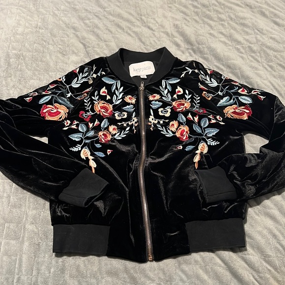Lucy Paris | Jackets & Coats | Lucy Paris Velvet Bomber Jacket Black ...